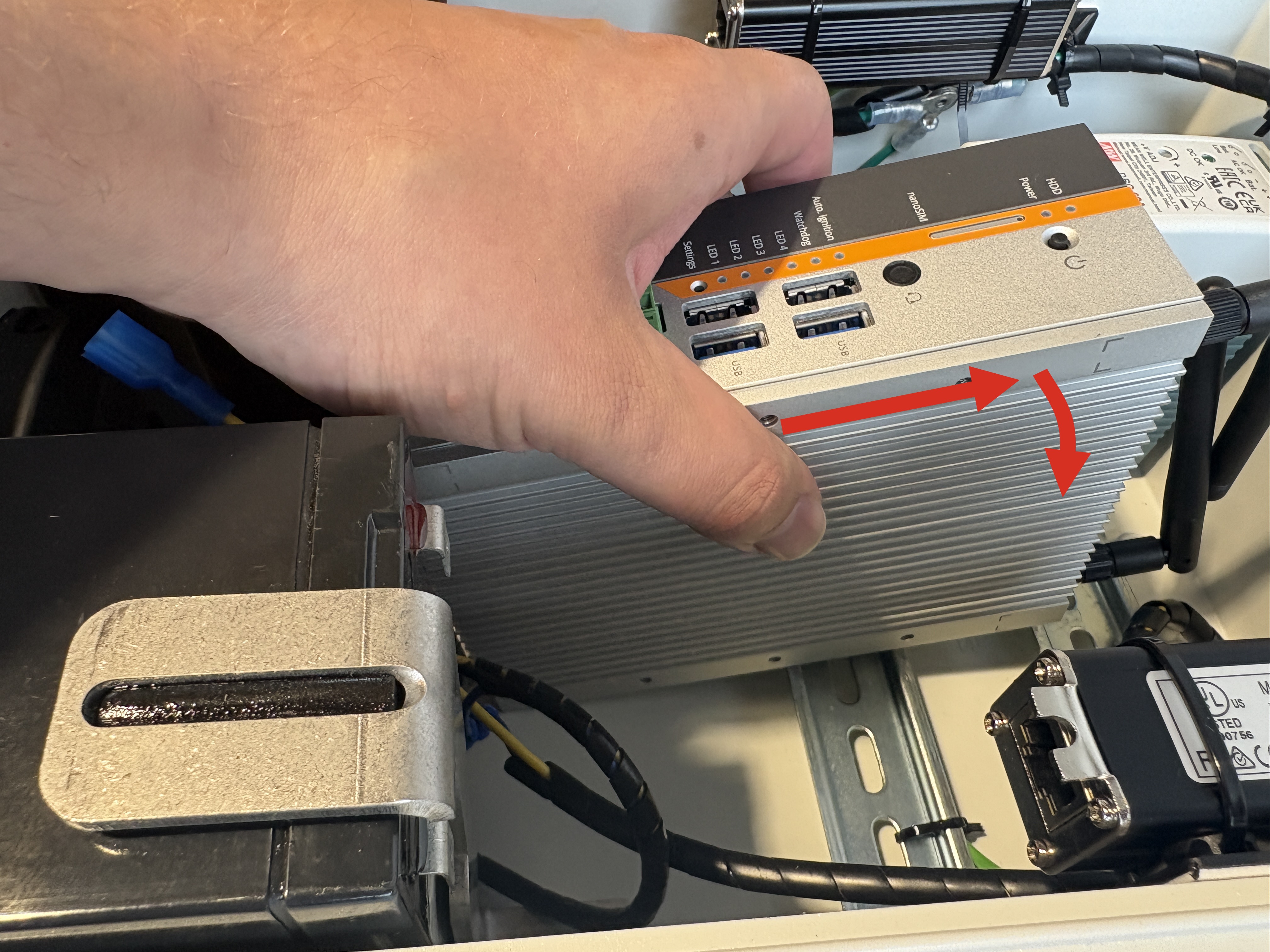 Install the SMART Controller in the Enclosure